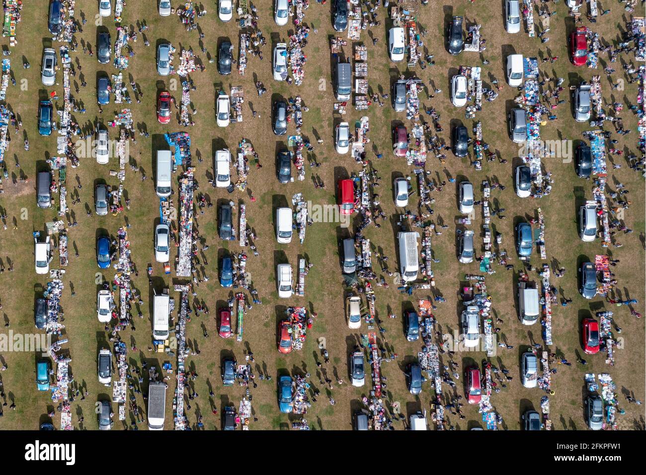 Shopping in huntingdon hi-res stock photography and images - Alamy
