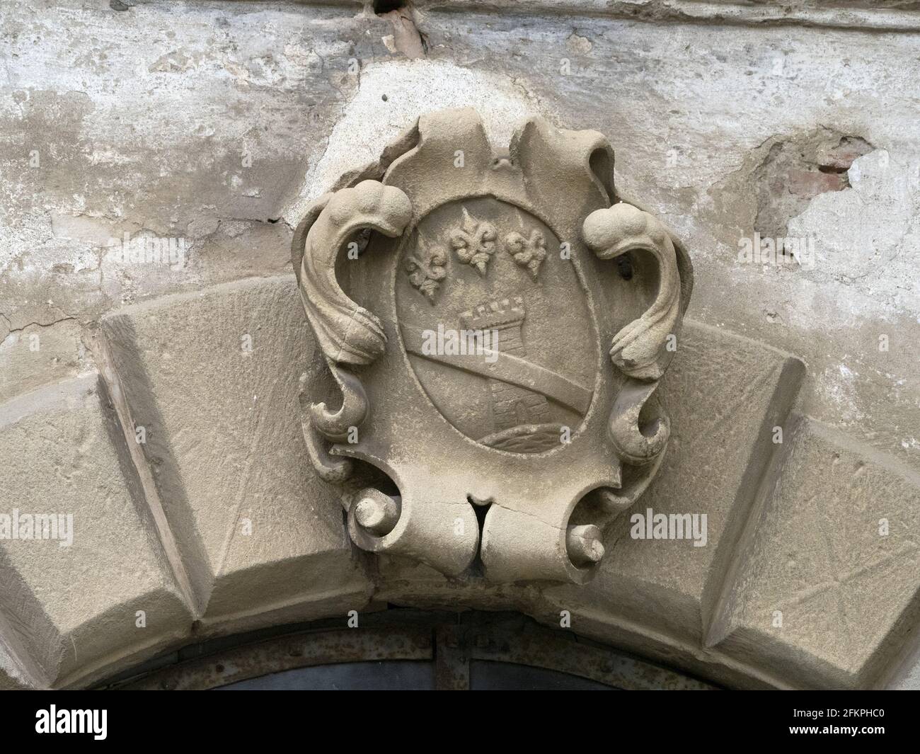 Tower castle emblem in italy Stock Photo - Alamy