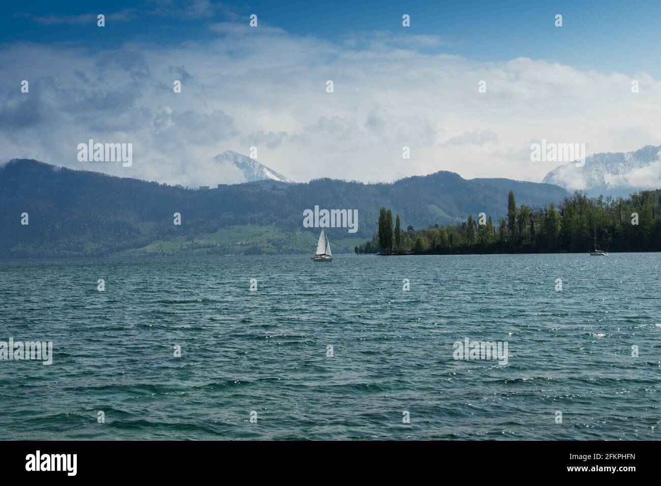 Landscape view of the lake and town of Luzern, shot in Luzern ...