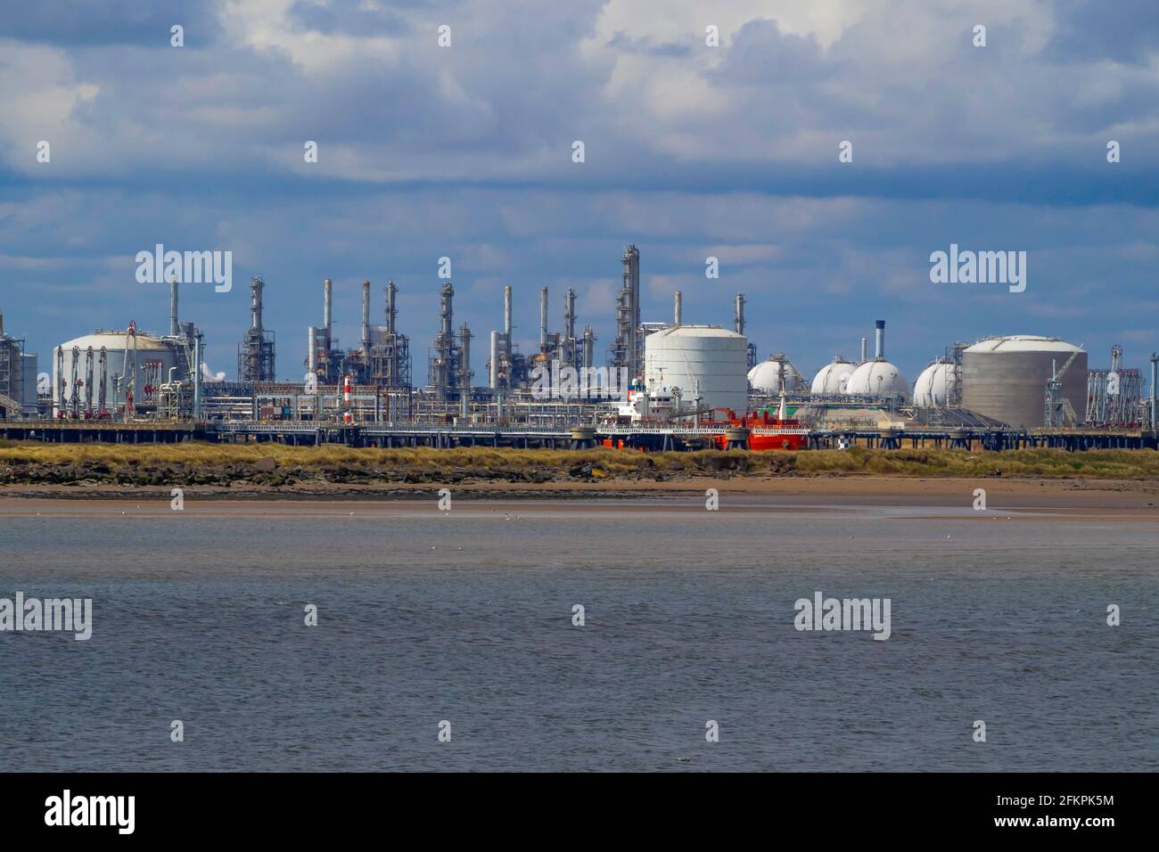 Teesside Oil refinery now used as a storage and transhipment facility ...