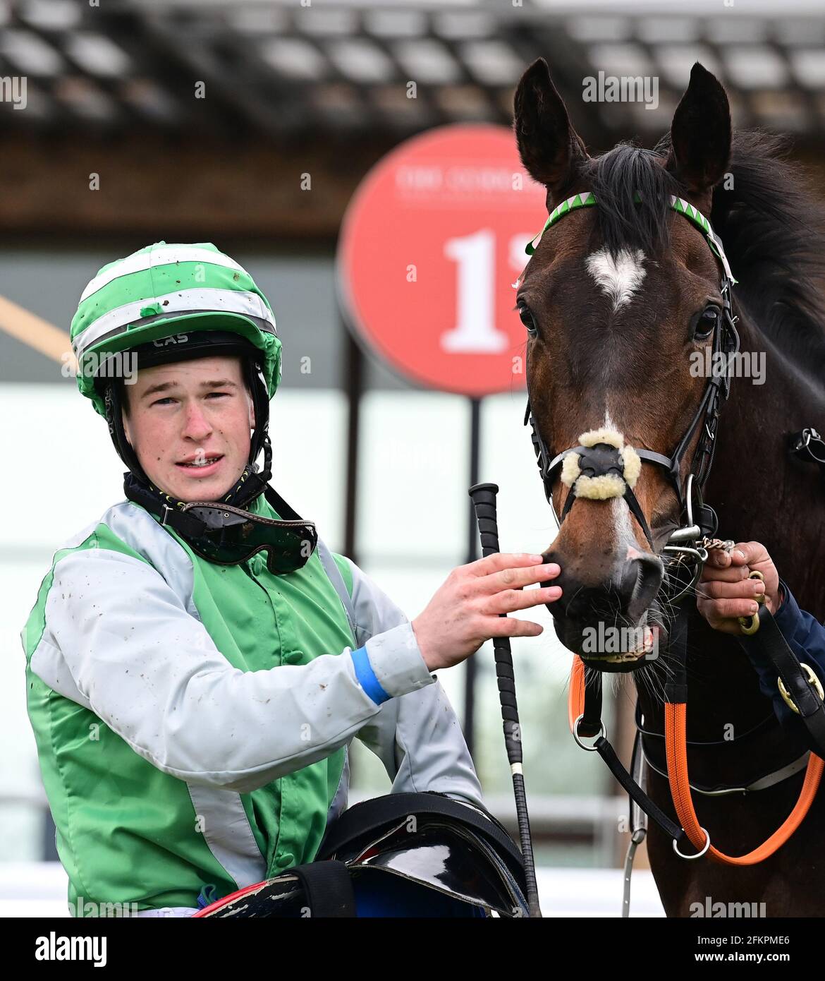 Pretty Rebel and Dean Curran after winning the AES Bord Na Mona ...
