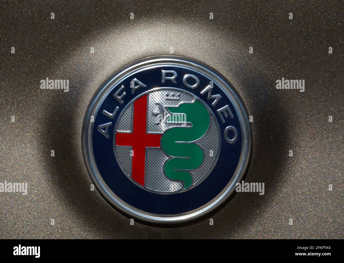 Alfa romeo logo hi-res stock photography and images - Alamy