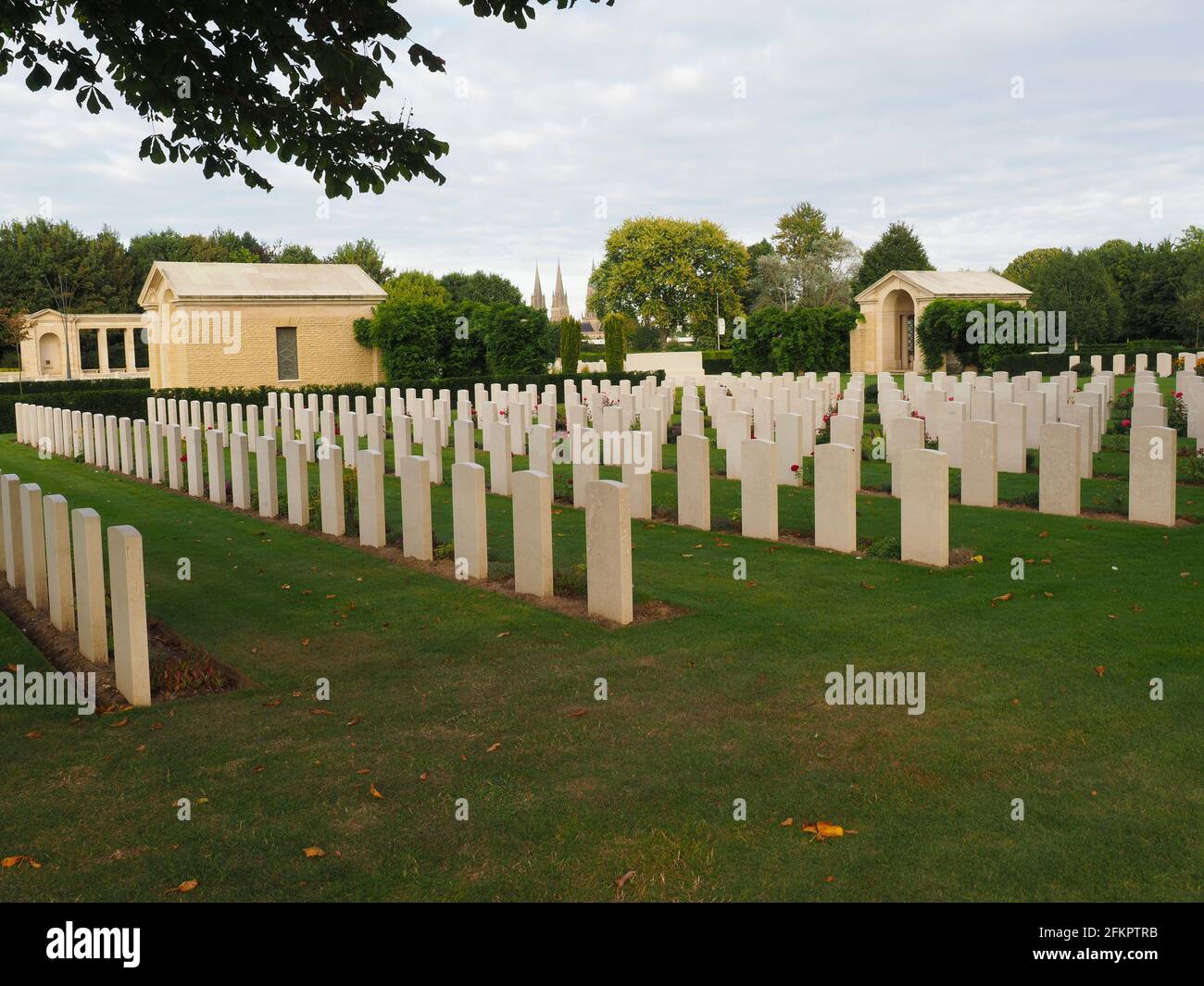 Ww2 normandy paratrooper hi-res stock photography and images - Alamy