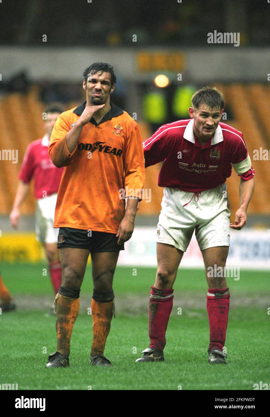 Don goodman wolves hi-res stock photography and images - Alamy