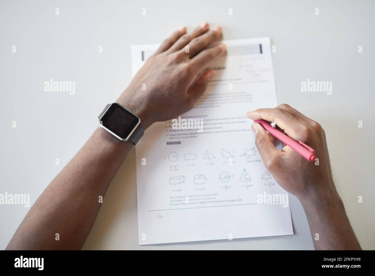 Taking test on computer hi-res stock photography and images - Alamy