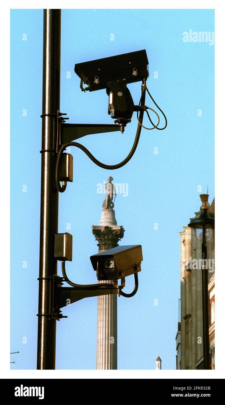 Nelson's column, trafalgar square Cut Out Stock Images & Pictures - Alamy