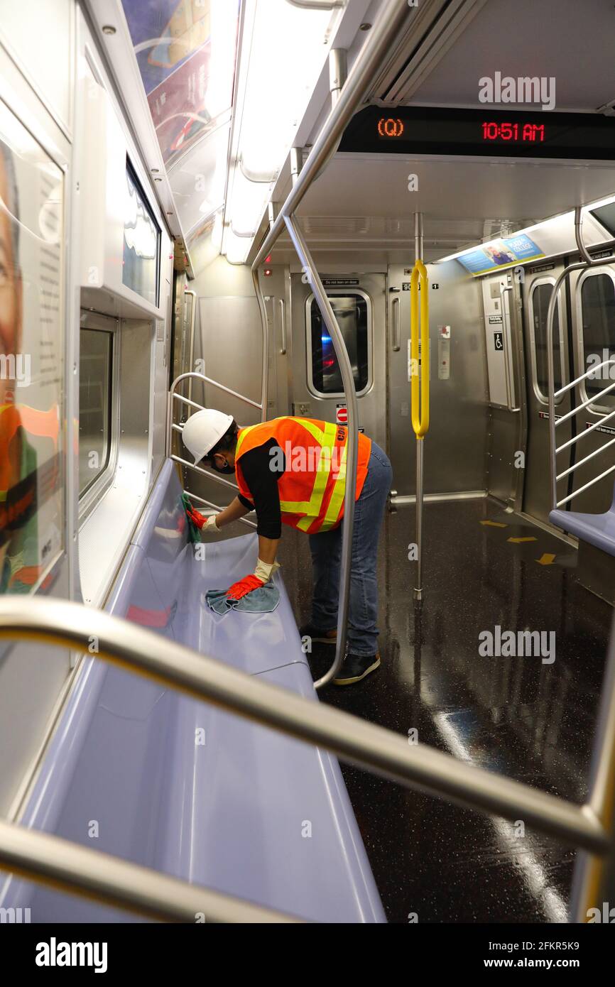 New York - NY - 20200526 - MTA Subway car cleaners pictured doing their ...