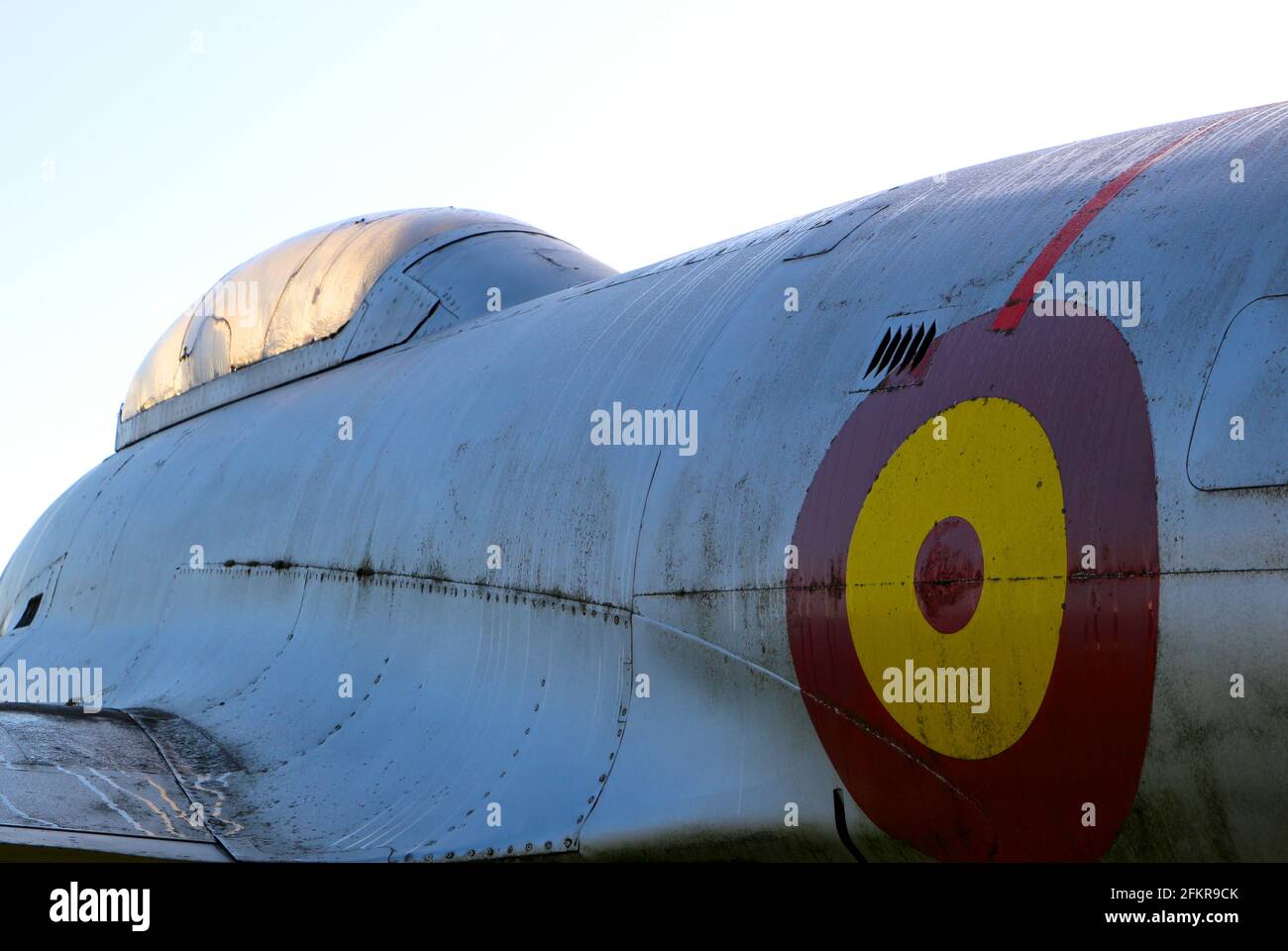 Gate guard aircraft hi-res stock photography and images - Alamy