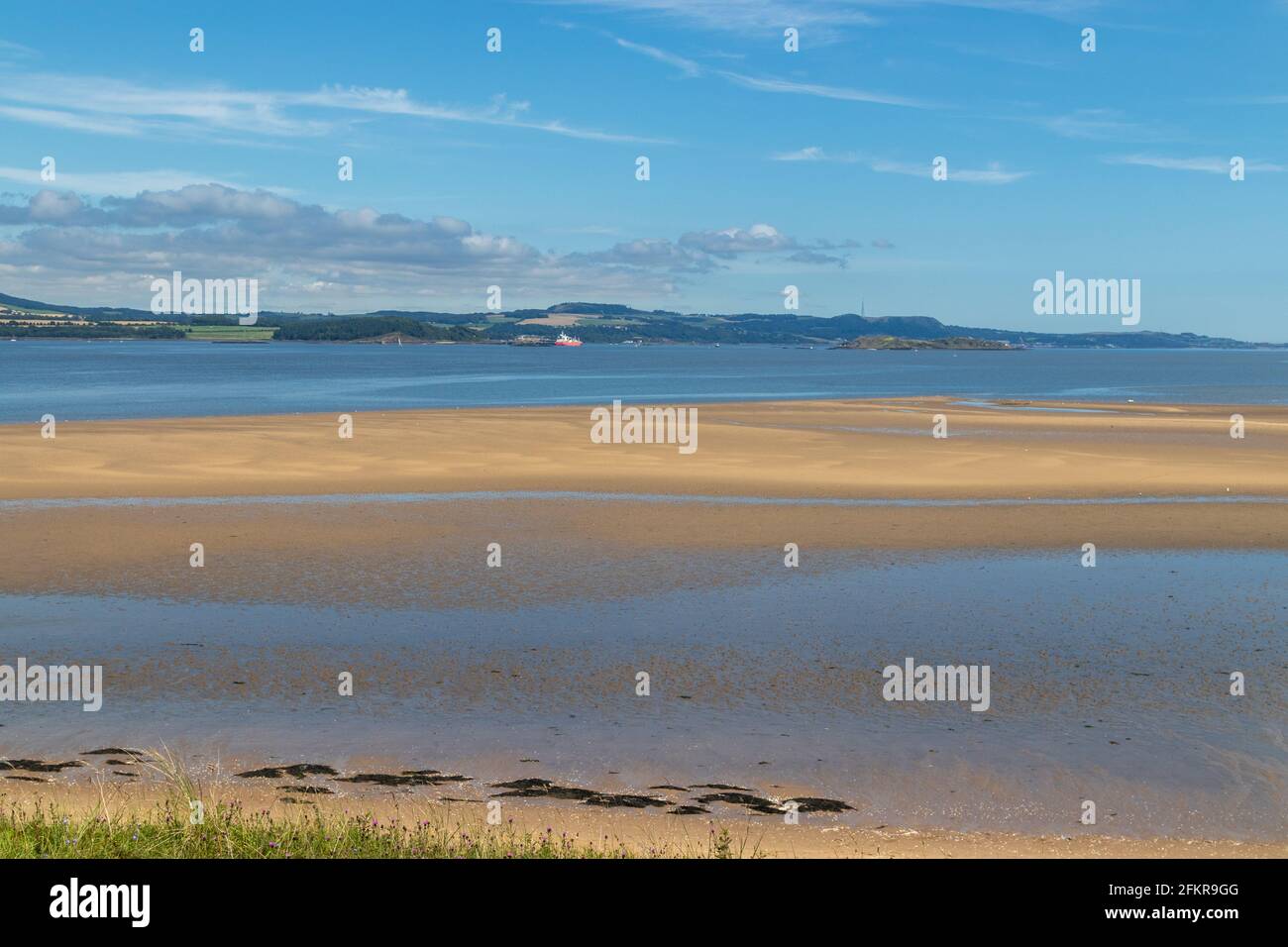 Drum sands fife hi-res stock photography and images - Alamy
