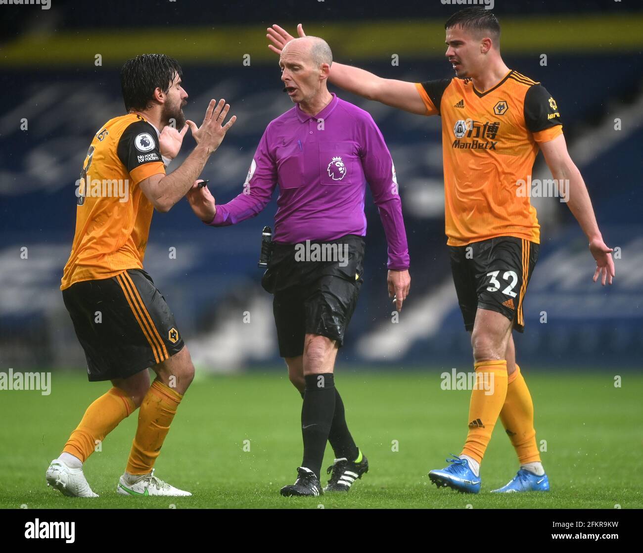 Mike leander hi-res stock photography and images - Alamy