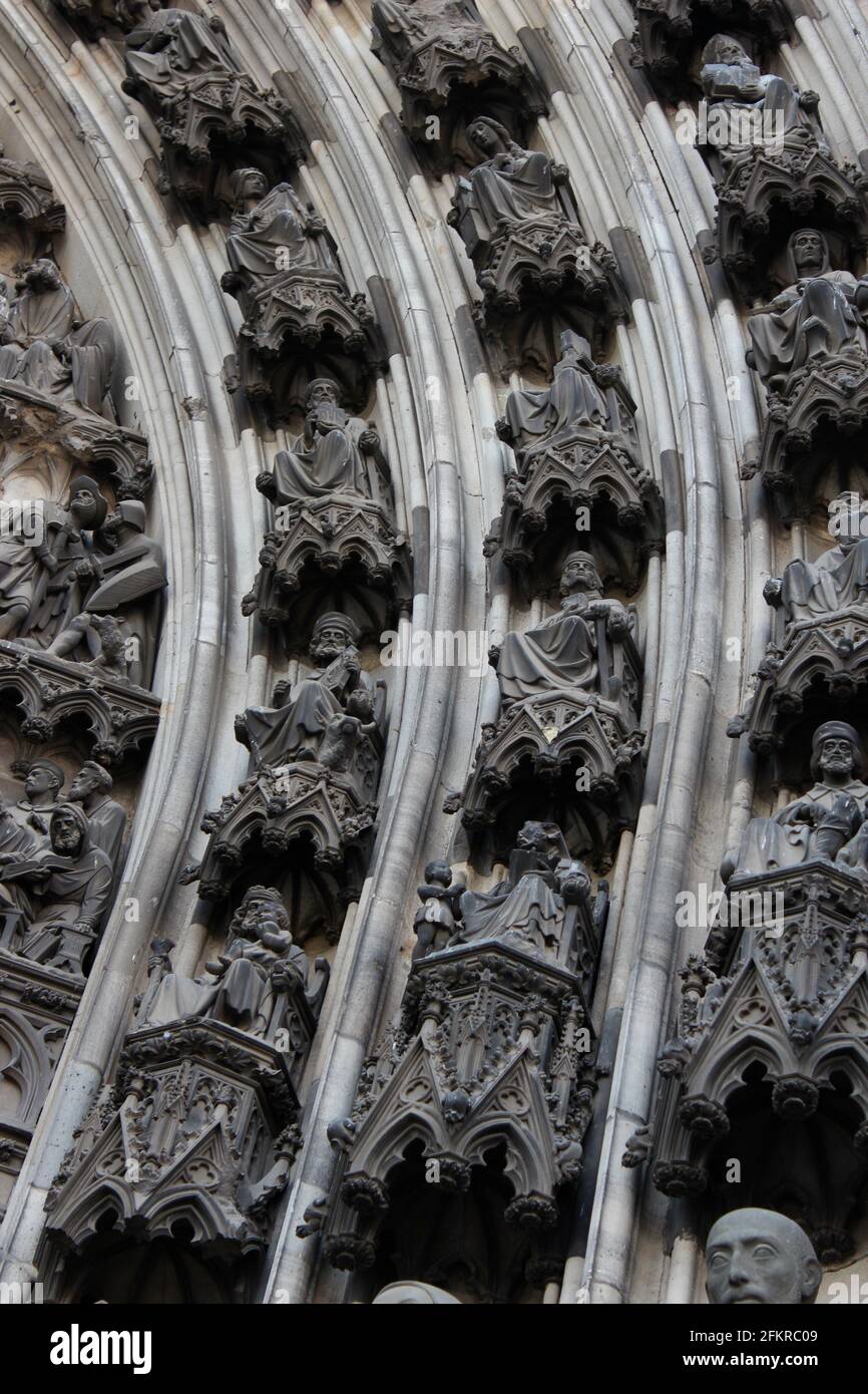 Close up Architectural Detail of the Cologne Cathedral Entrance statues ...