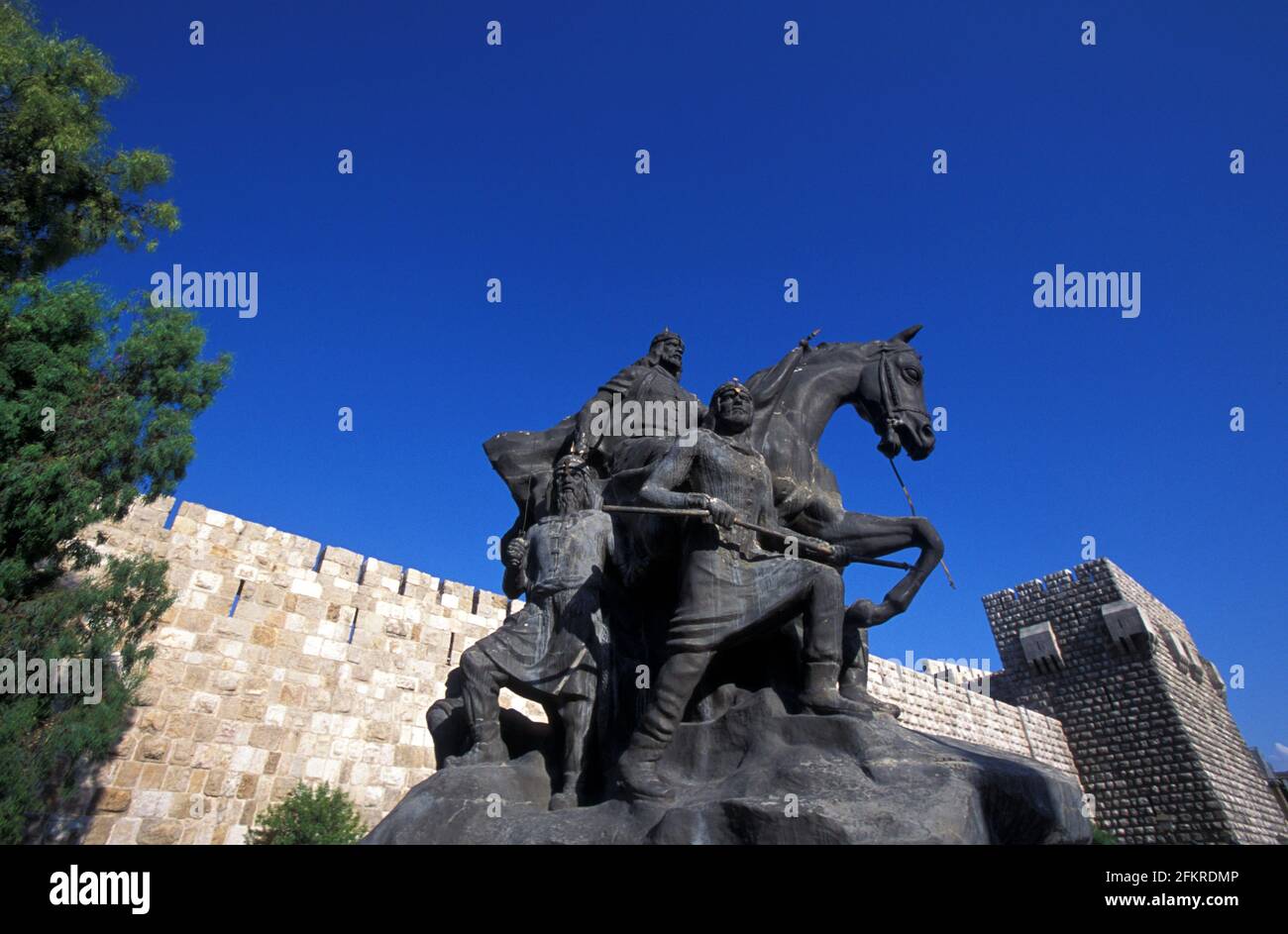 Statue of Saladin, equestrian bronze statue depicting the Ayyubid ...