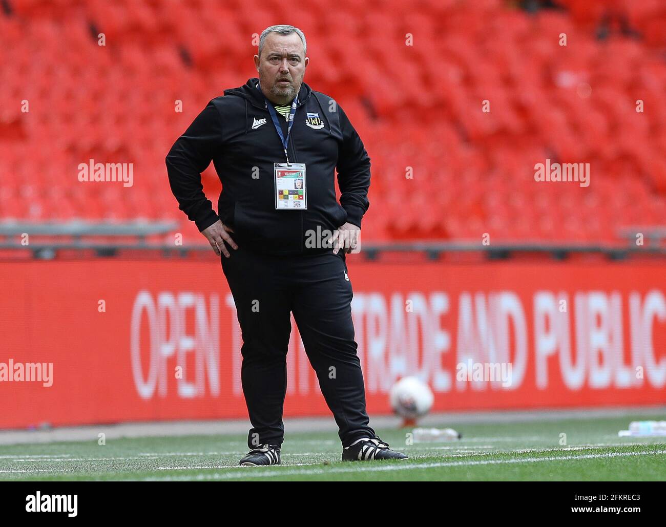 London, UK. 3rd May, 2021. Kevin Bolam Manager of Hebburn Town during ...