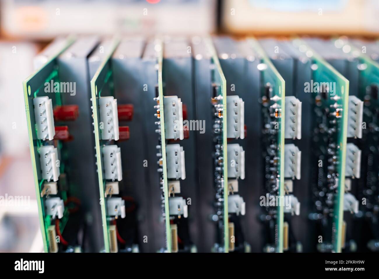Microcircuits in electrical device computer hi-res stock photography ...