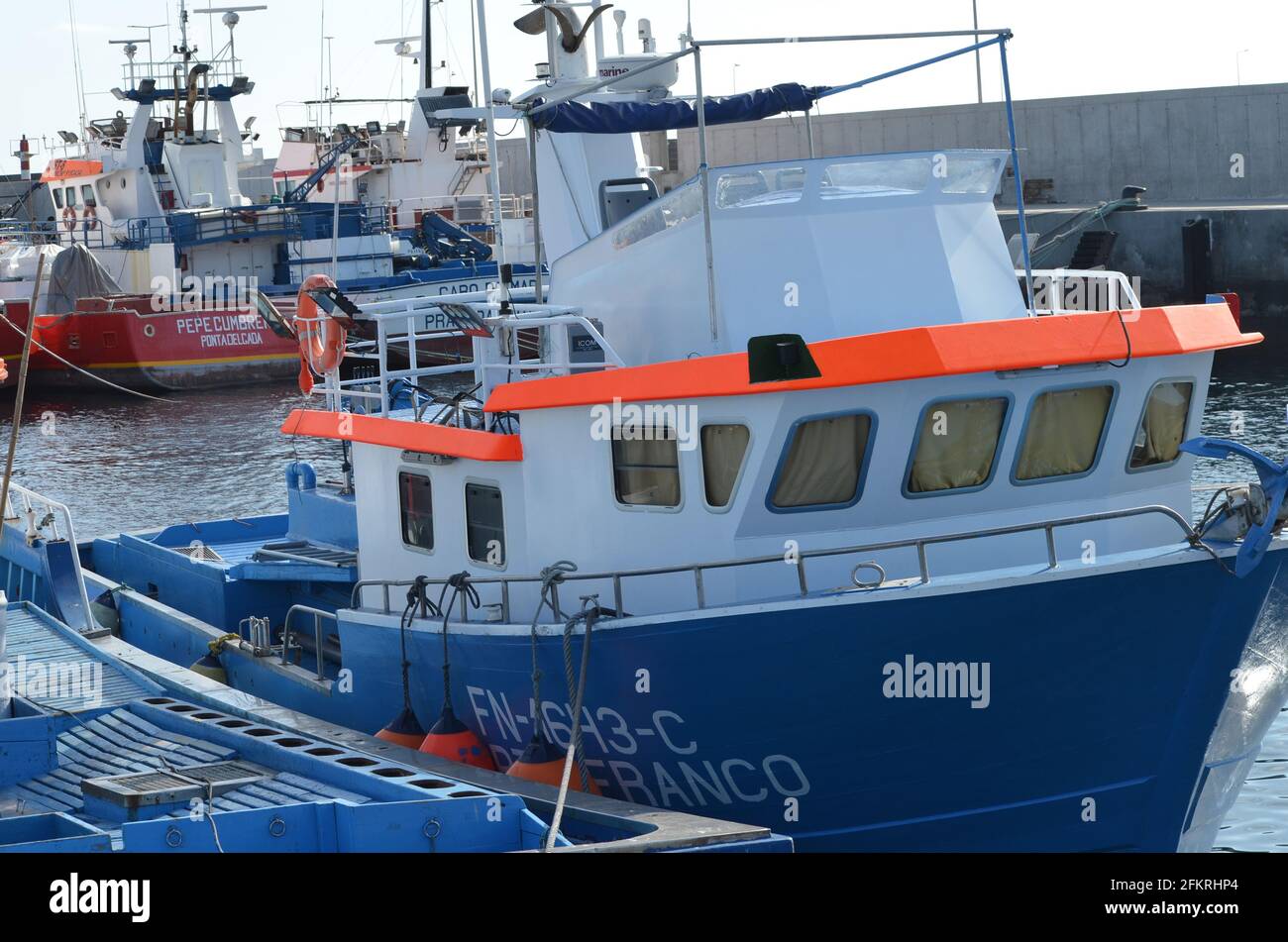 The Portuguese pole-and-line tuna fishing fleet, based in Caniçal ...