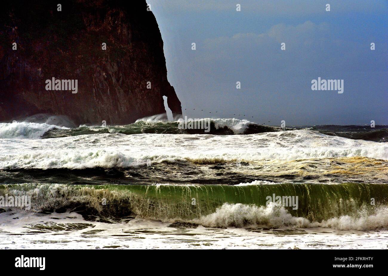 Sunset at Haystack Rock, Cape Kiwanda, Three Capes Scenic Route ...