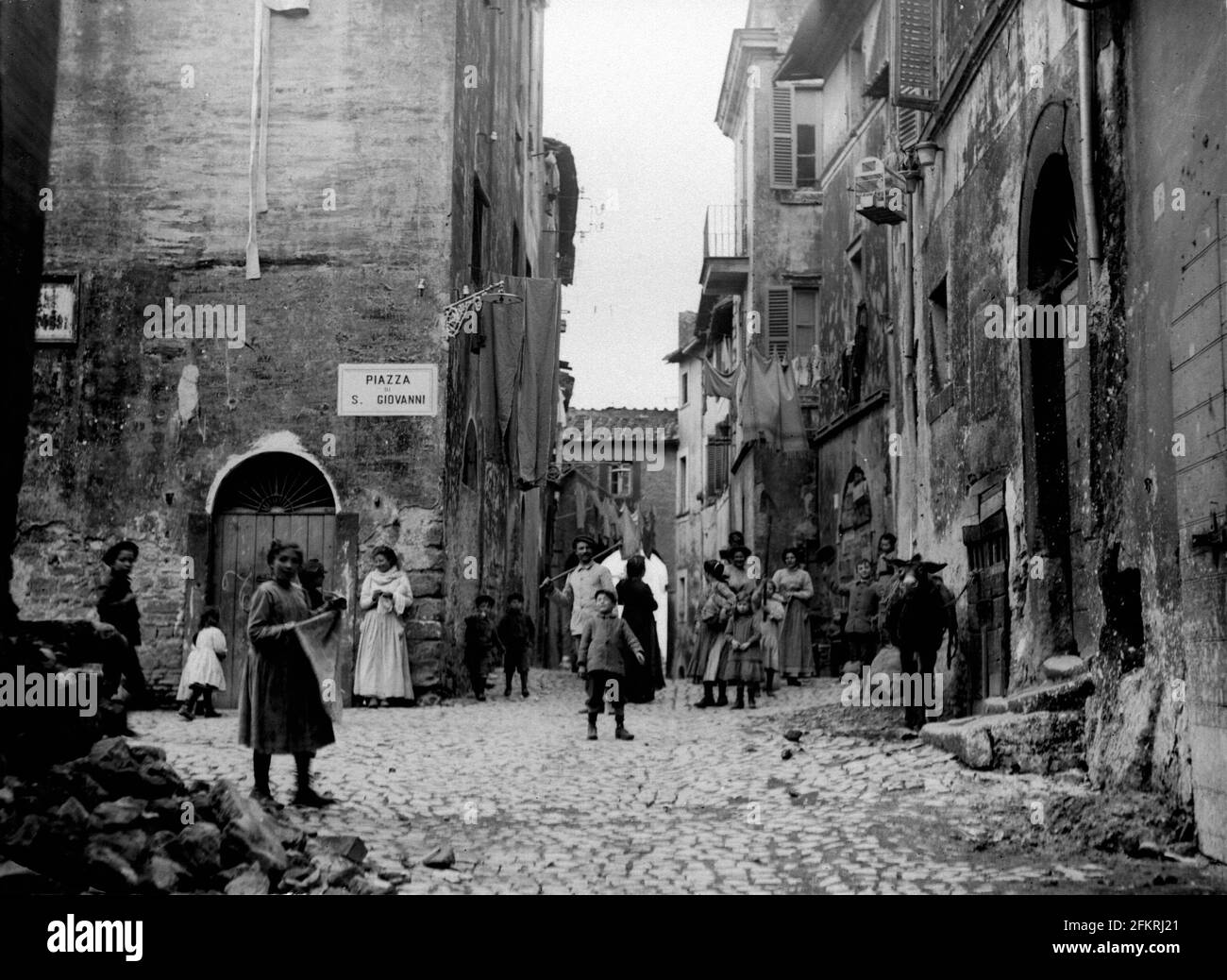 S 1900 s 1900 hi-res stock photography and images - Alamy