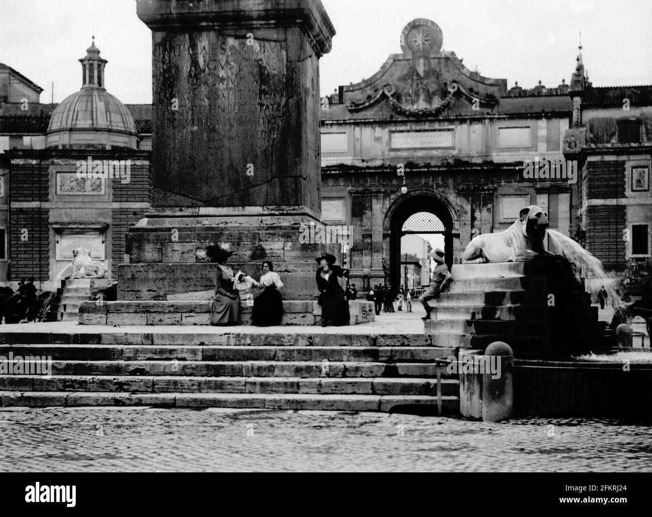 Rome lions hi-res stock photography and images - Alamy