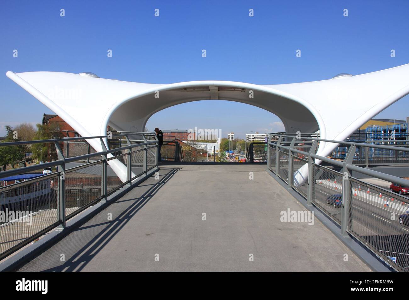 Murdoch's Connection pedestrian bridge, Hull, UK Stock Photo - Alamy