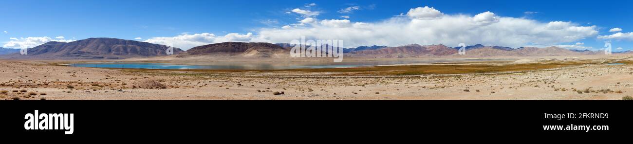 Beautiful landscape panorama of Pamir mountains area in Tajikistan ...