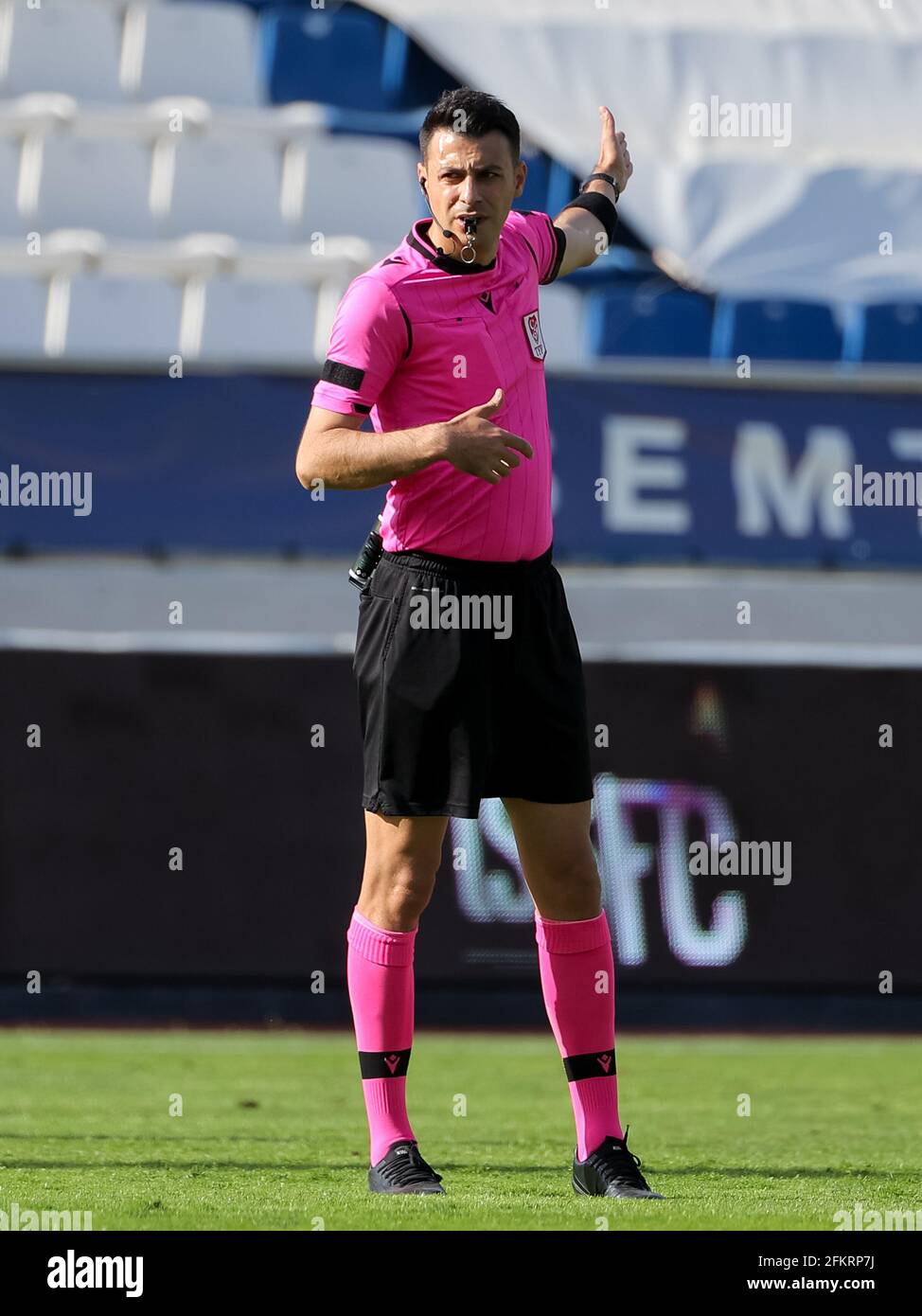 Ali sansalan hi-res stock photography and images - Alamy