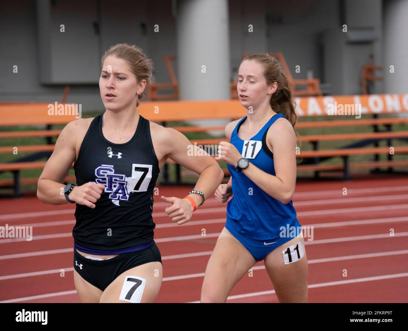 Womens 1500 meters hi-res stock photography and images - Alamy