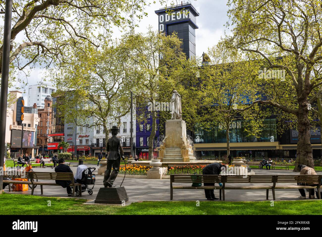 The garden in the centre of Leicester Square with sculptures of famous ...