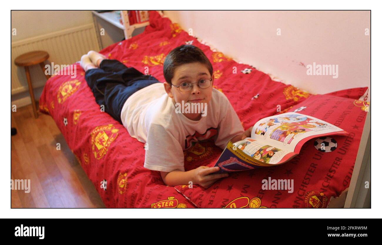 Jackie Fielding and her son Michael who left poluted South London and ...