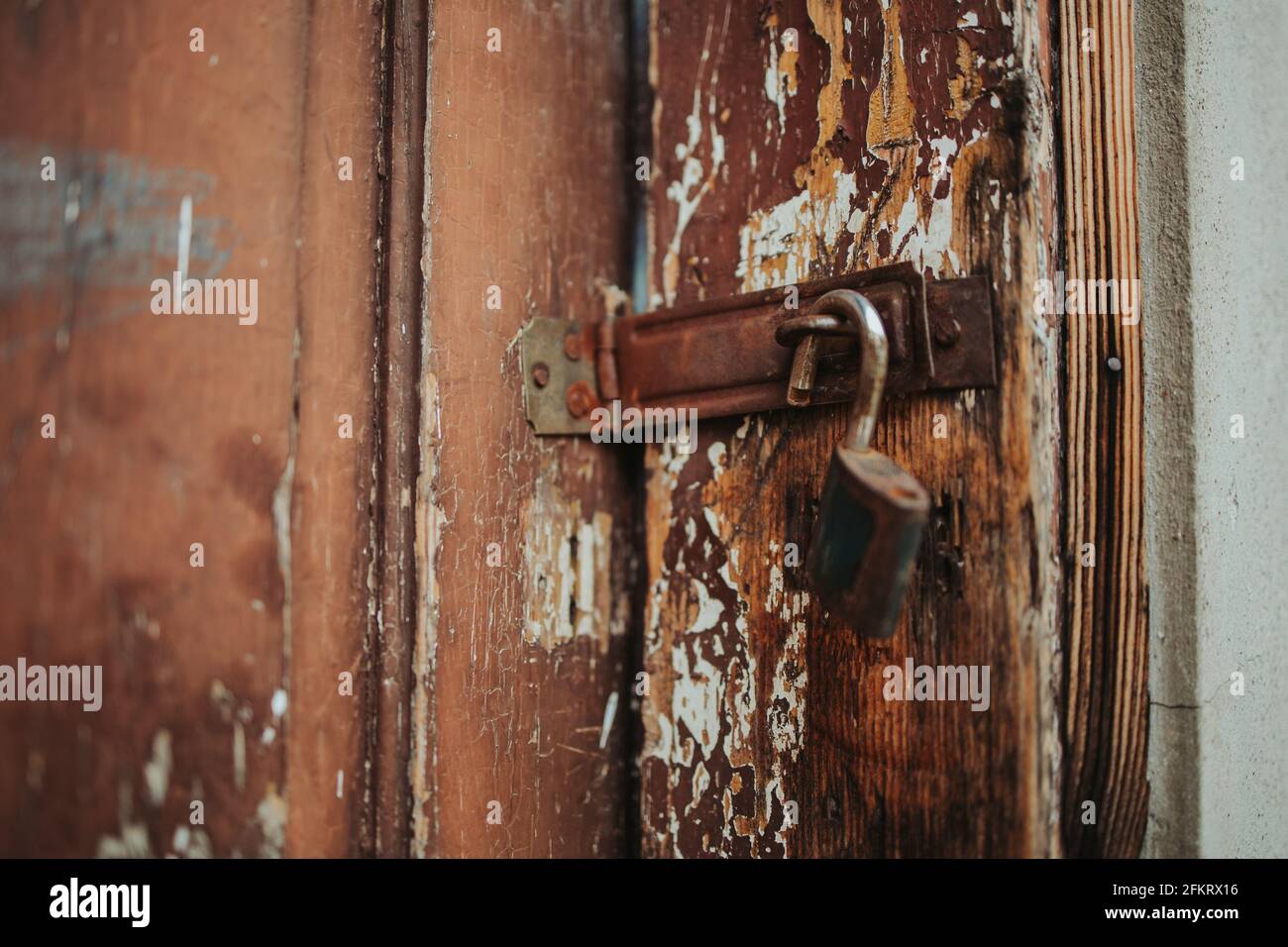 Broken Lock High Resolution Stock Photography and Images - Alamy