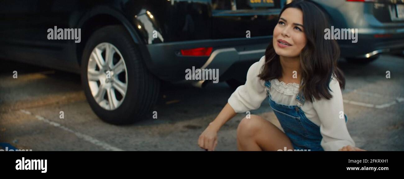 Miranda Cosgrove Car