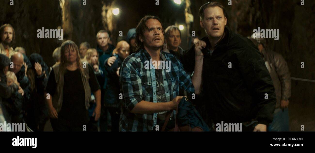 THE UNTHINKABLE, (aka DEN BLOMSTERTID NU KOMMER), from left: Liselott ...