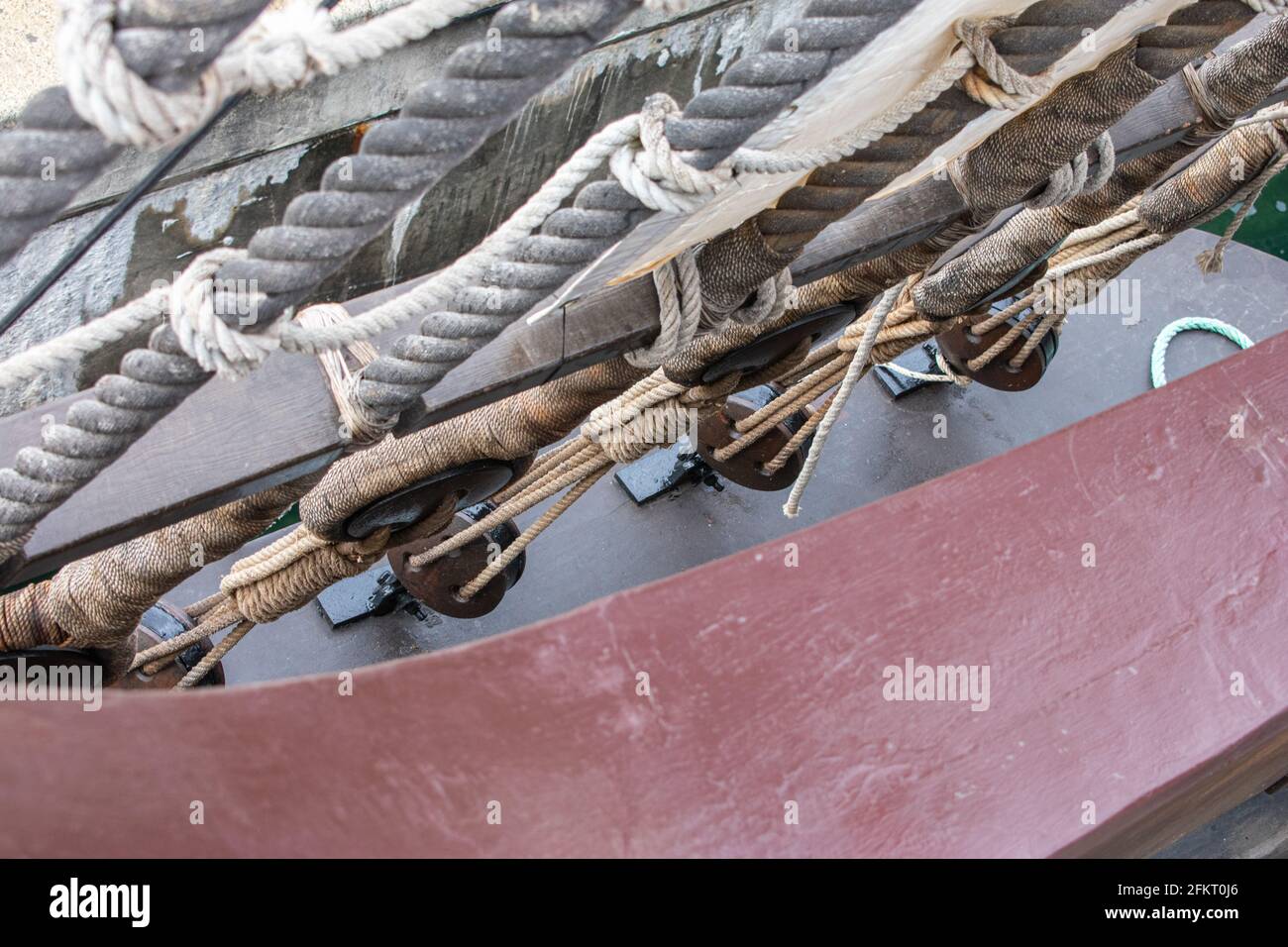 Details of the rigging of a ship Stock Photo - Alamy