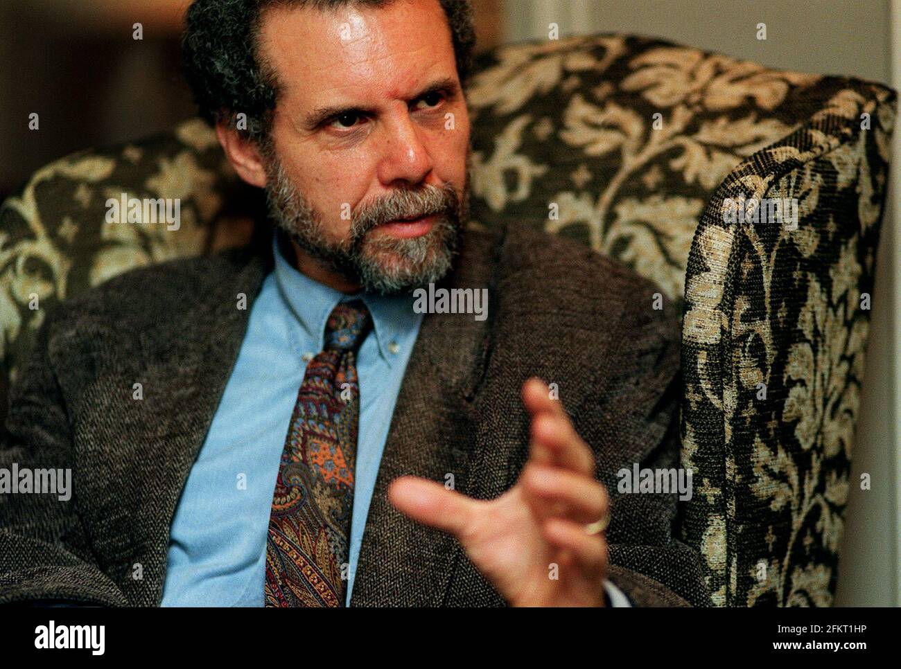 Daniel Goleman author interviewed February 1999by Roger Trapp Stock ...