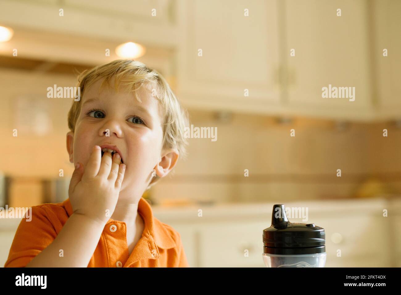 Toddler food hands hi-res stock photography and images - Alamy