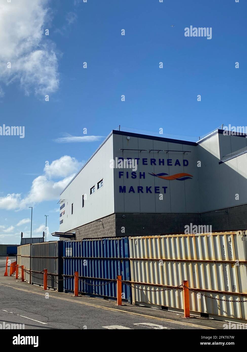 Peterhead fish market hi-res stock photography and images - Alamy