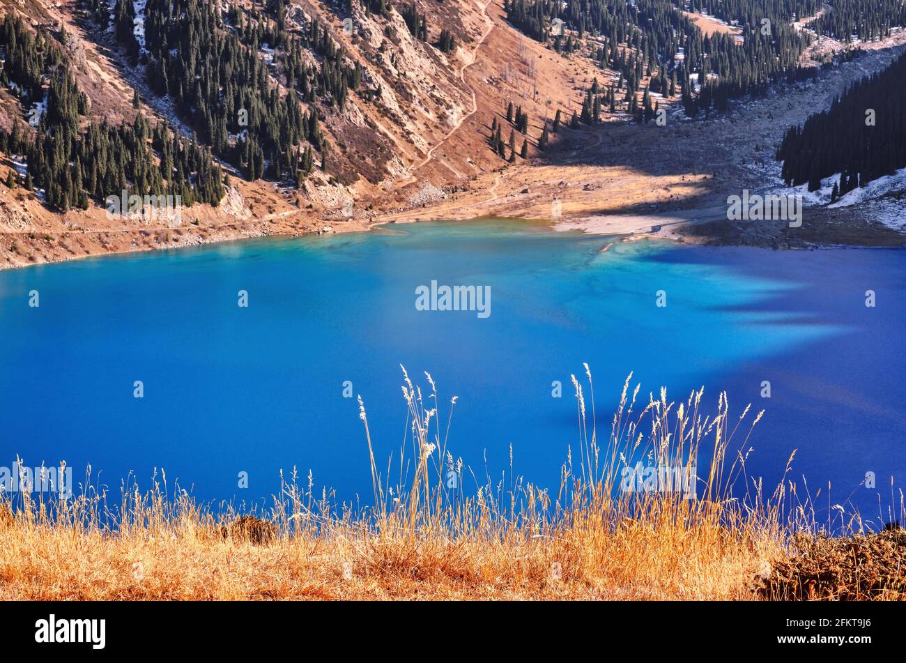 Big city in fall hi-res stock photography and images - Alamy