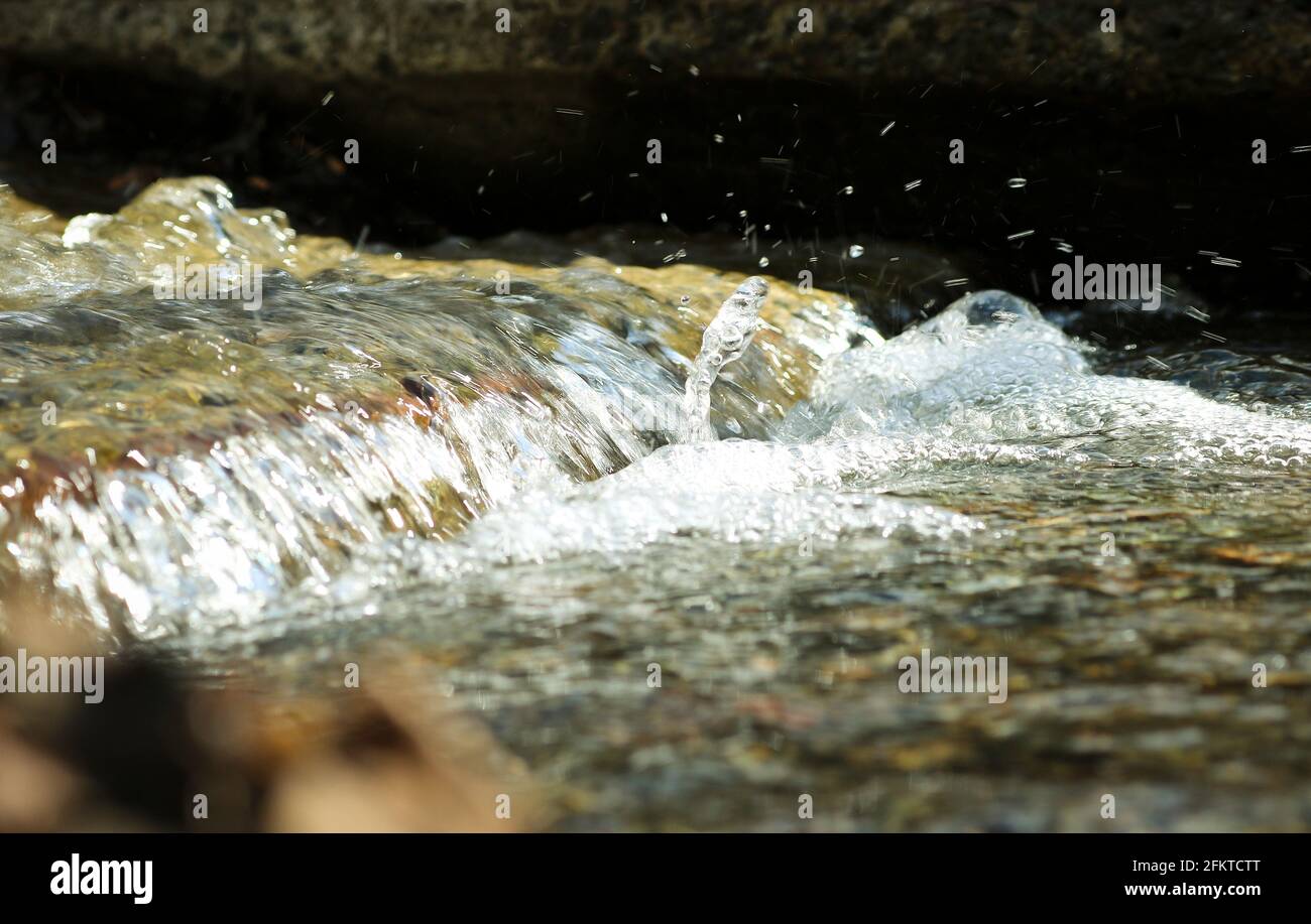 Clean rapid river flows in hi-res stock photography and images - Alamy