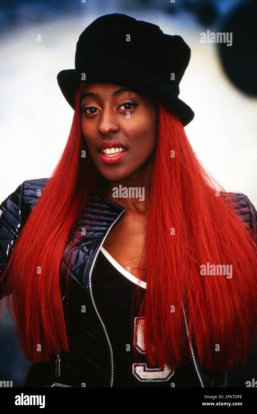 Anita Davis vom deutschen Dancefloor-Musikprojekt "Magic Affair ...