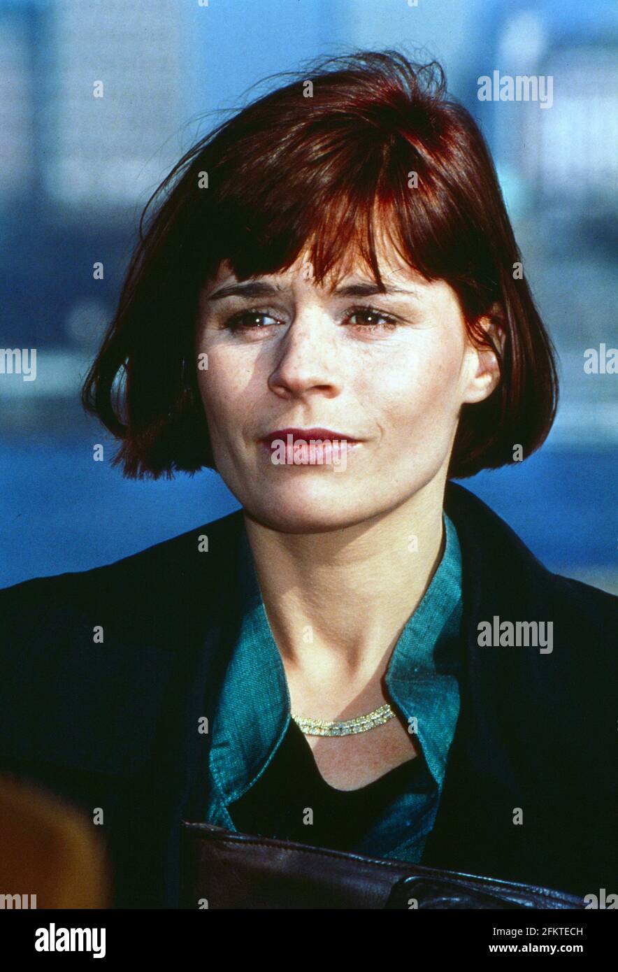 Suzanna hamilton hi-res stock photography and images - Alamy