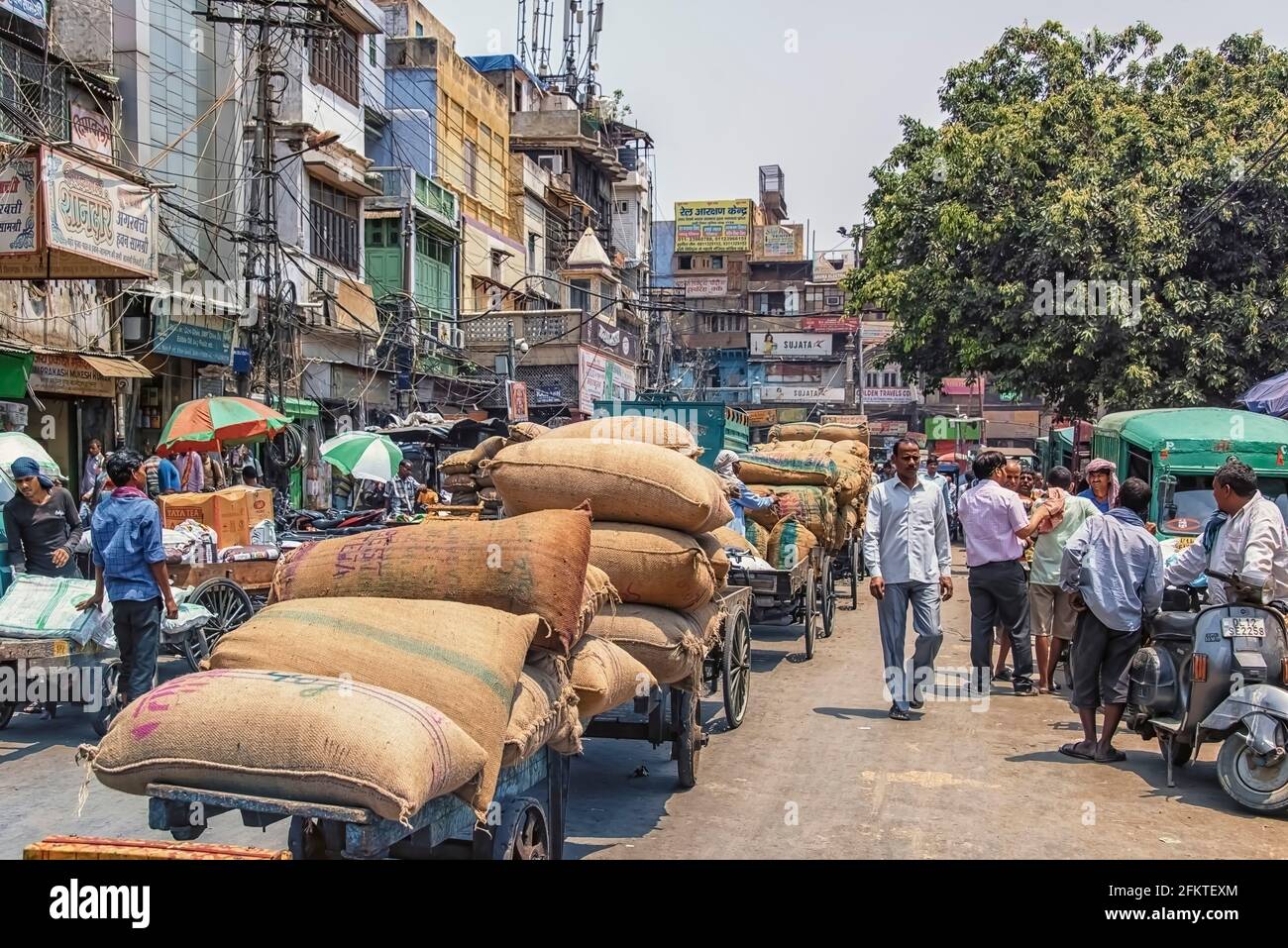 Old delhi architecture hi-res stock photography and images - Alamy