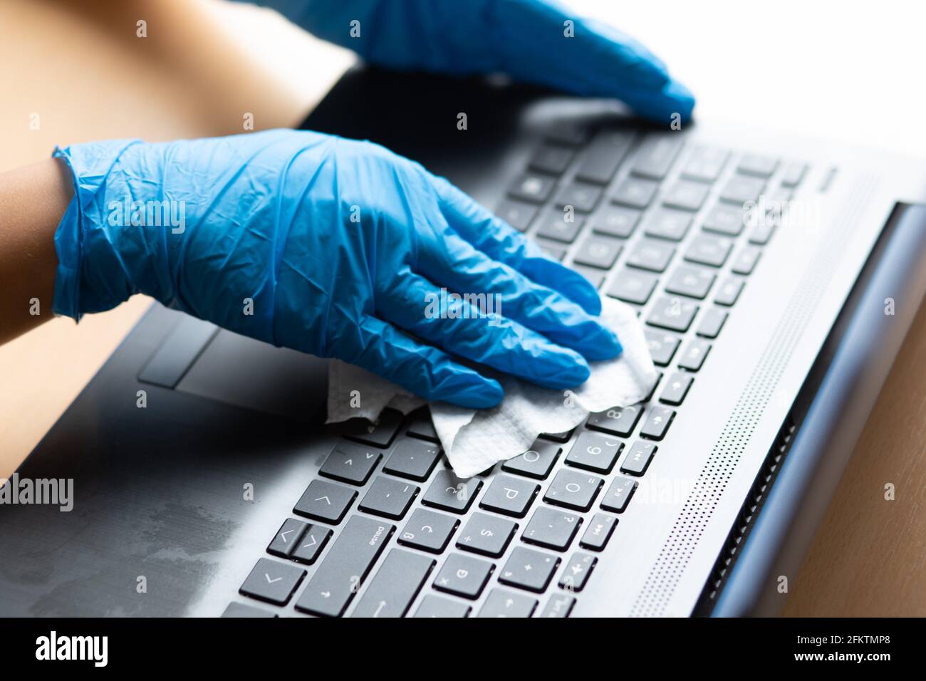 Keyboard Computer Cleaning High Resolution Stock Photography and Images ...