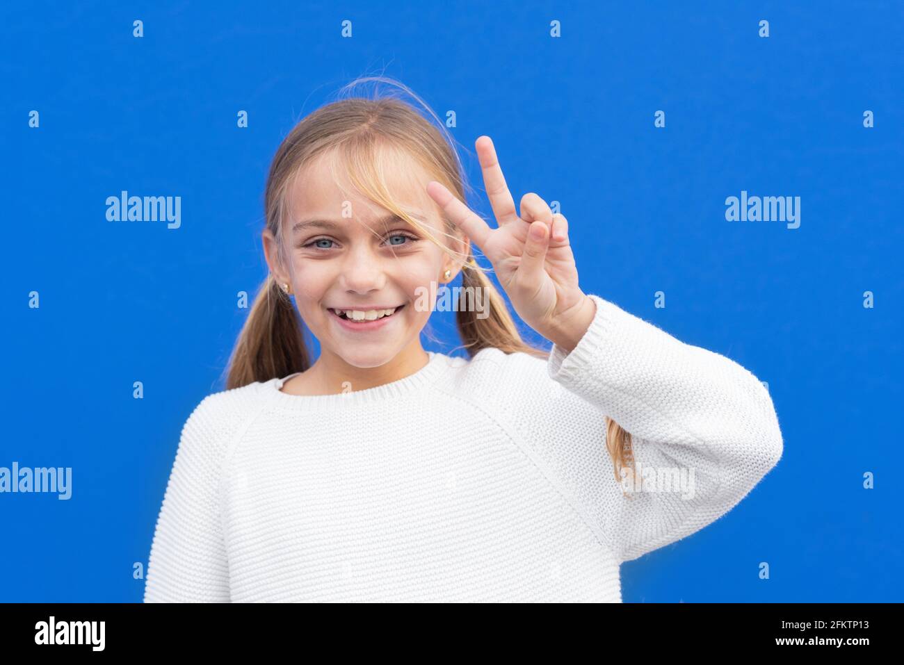 Victory girl hi-res stock photography and images - Alamy