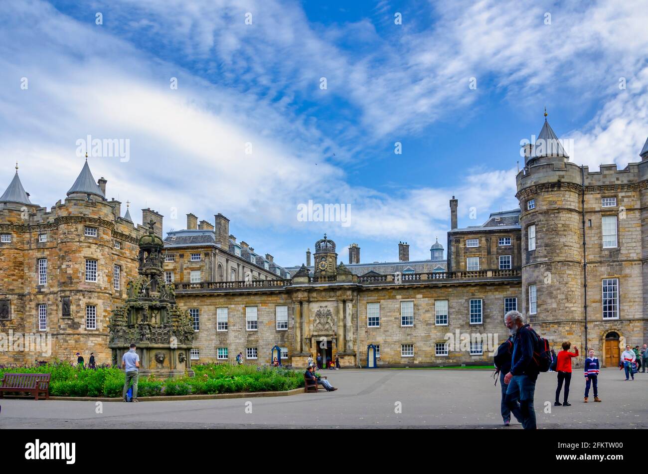 Scottish residence hi-res stock photography and images - Alamy