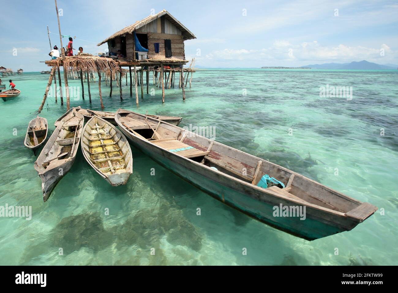 Unidentified Borneo Sea Gypsies, Bajau People, Semporna, Sabah ...