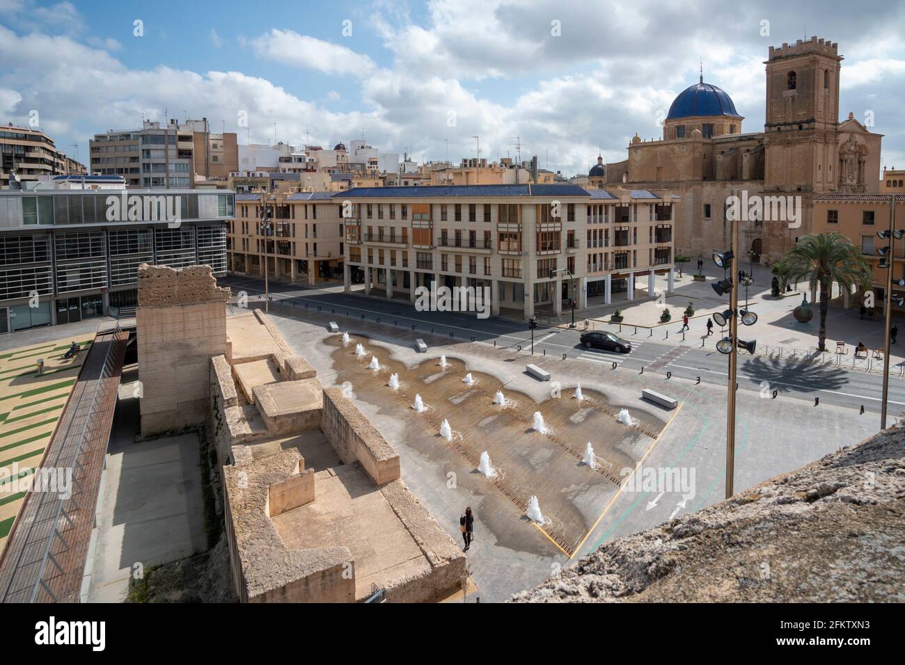 Castle elche spain tower hi-res stock photography and images - Alamy