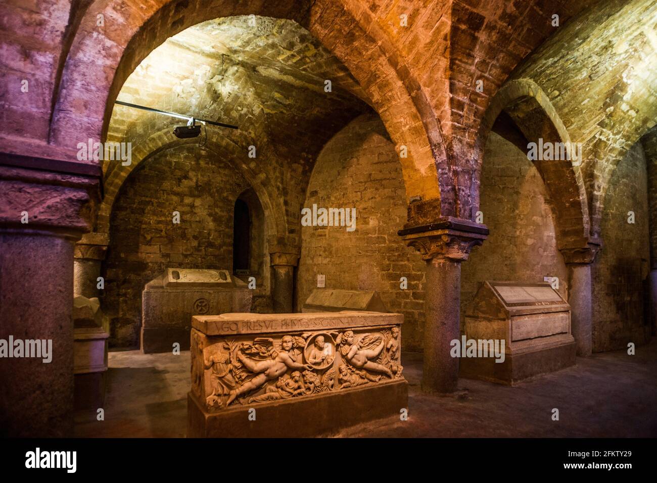 Crypt of palermo cathedral hi-res stock photography and images - Alamy