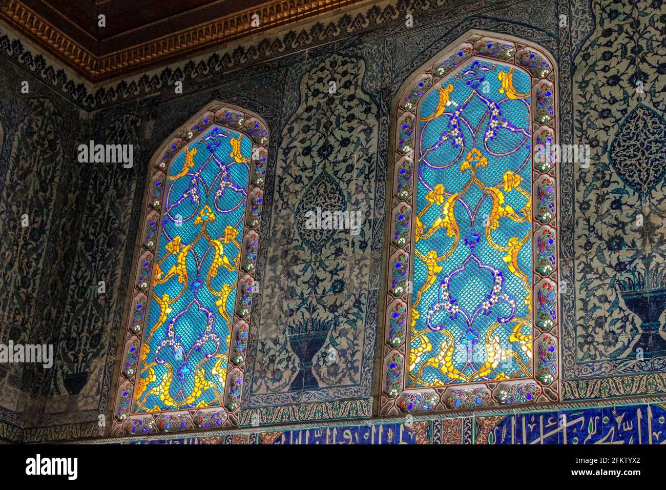 Windows and wall tiles hi-res stock photography and images - Alamy