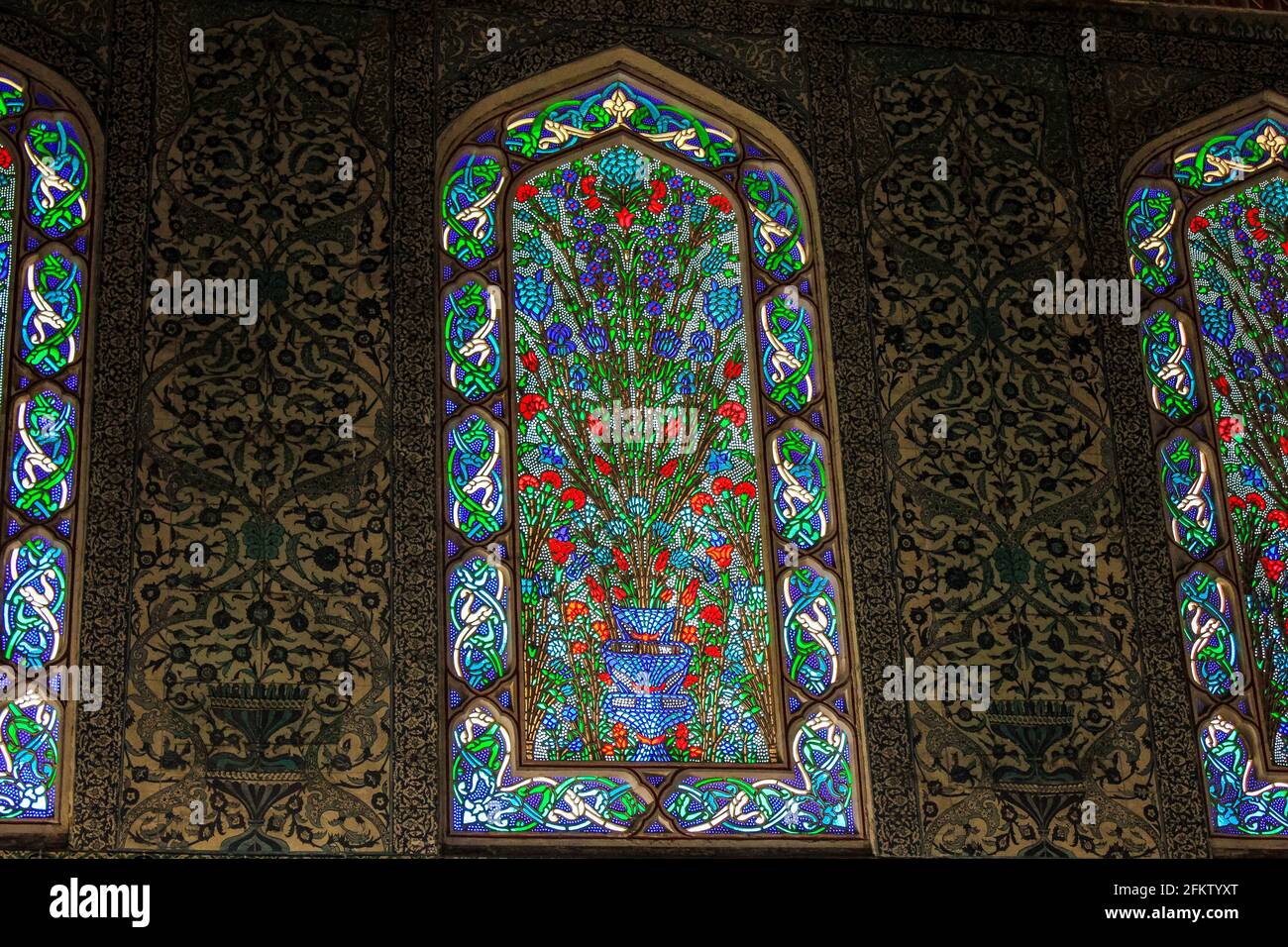 Windows and wall tiles hi-res stock photography and images - Alamy