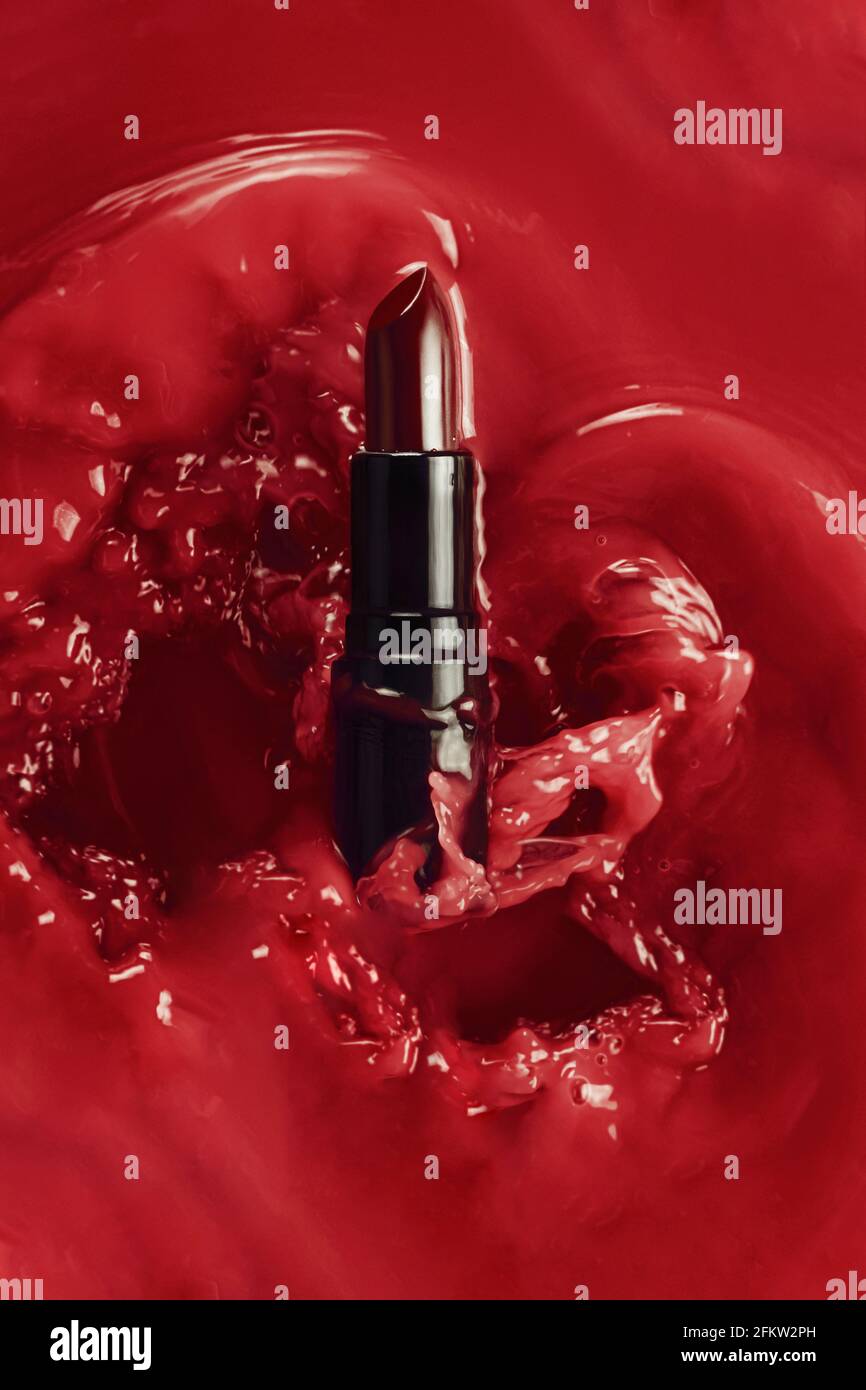 Burgundy lipstick hi-res stock photography and images - Alamy