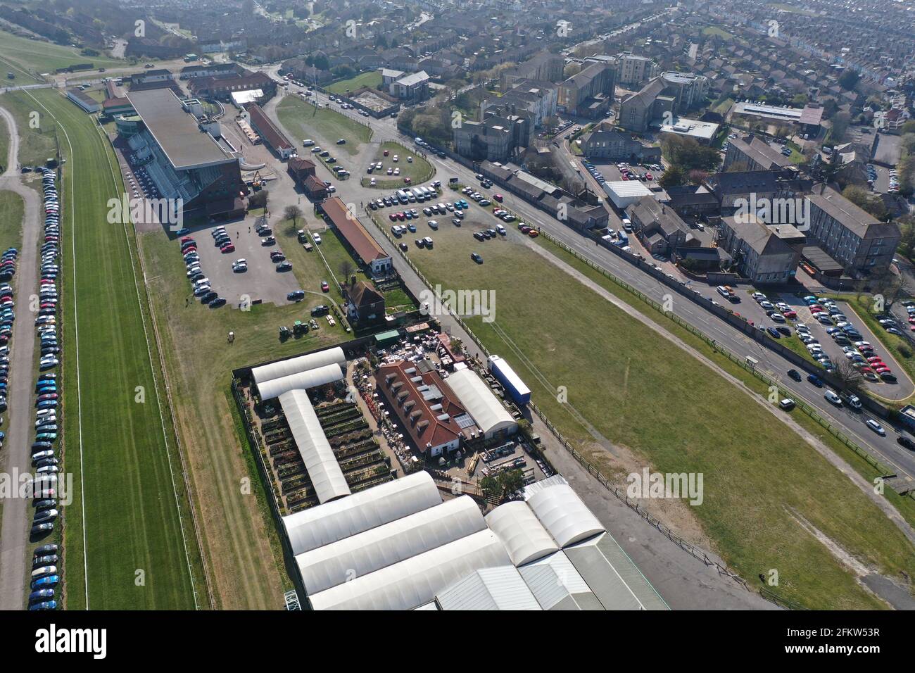 Brighton racecourse hi-res stock photography and images - Alamy